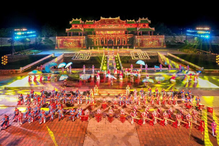 “Nha nhac" Vietnamese Court Music - The Famous Cultural Heritage of ...